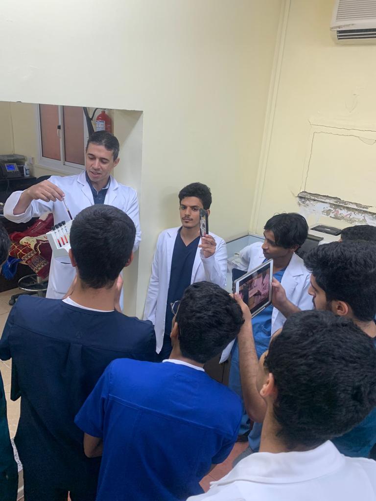 زيارة طلابية لمختبر المستشفى الجامعي - College of Medicine - NAJRAN ...